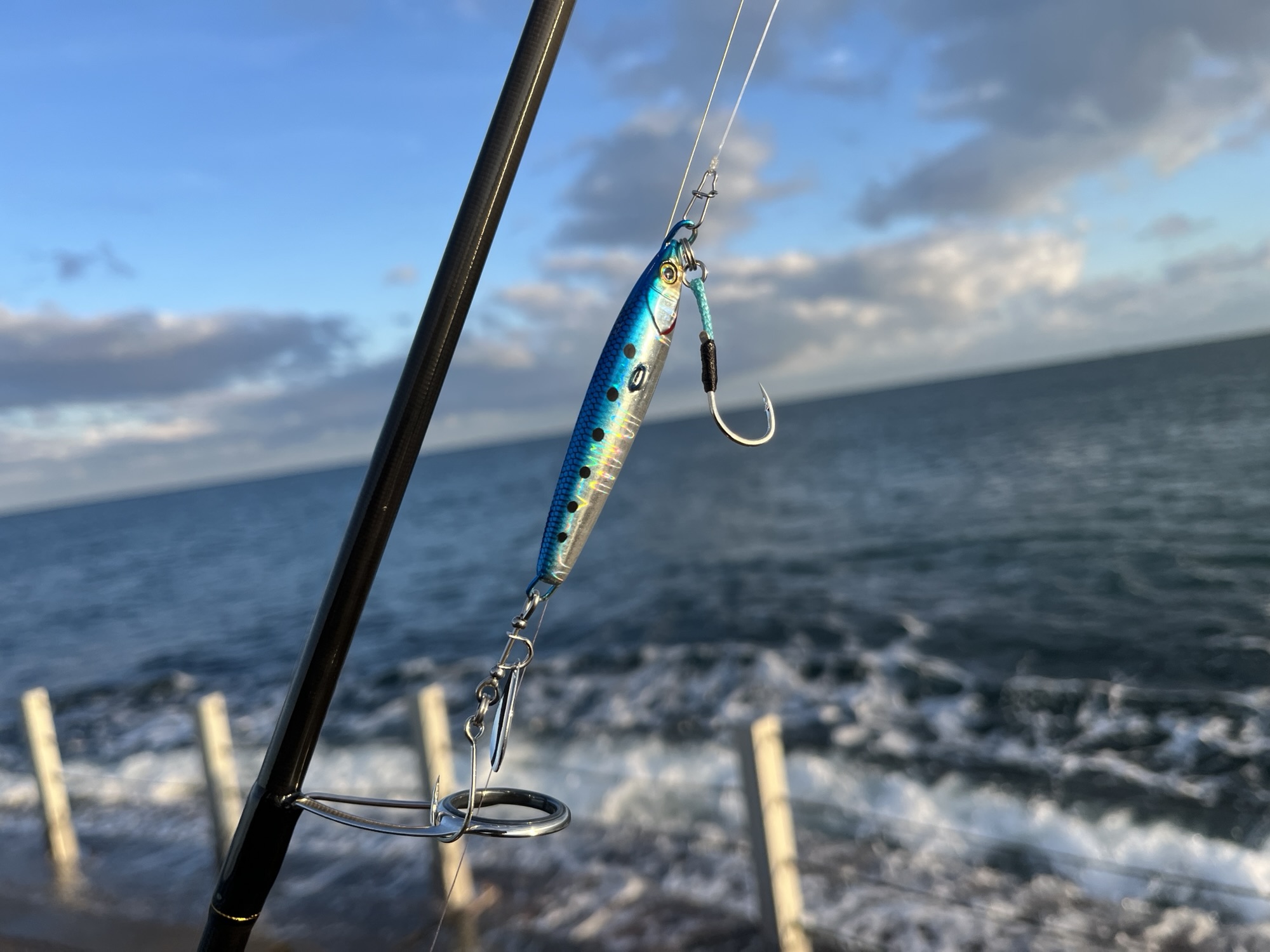 【最強】ショアジギング用PEラインおすすめ8選！青物狙いに最適なラインを厳選！ - LURE LABO（ルアらぼ）